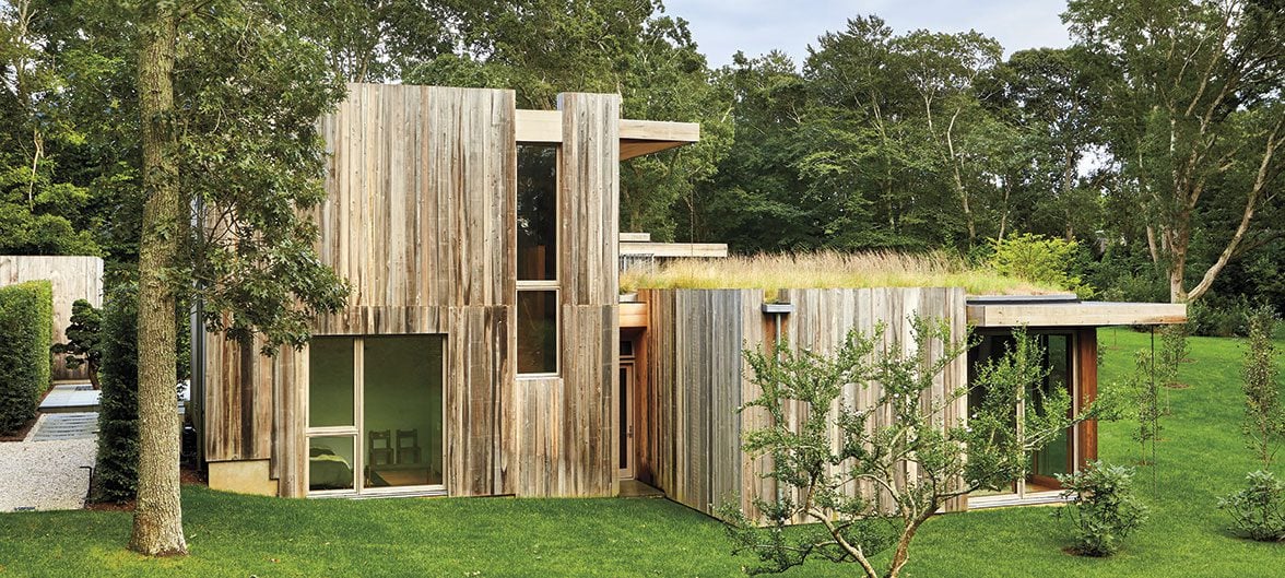 12 Bright and Modern Beach Houses