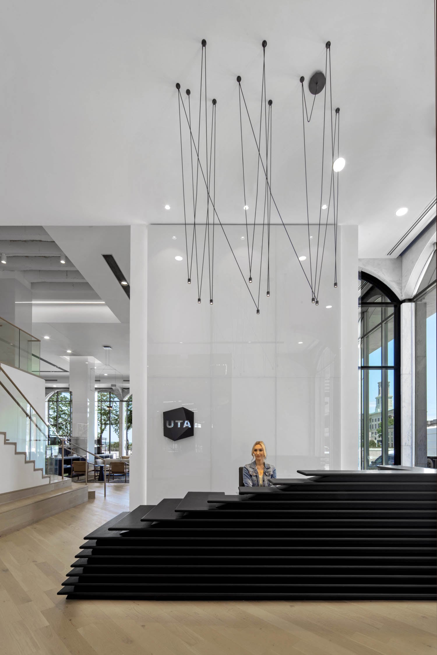 Hastings Architecture Creates a Cool and Contemporary Space From a 1965 ...