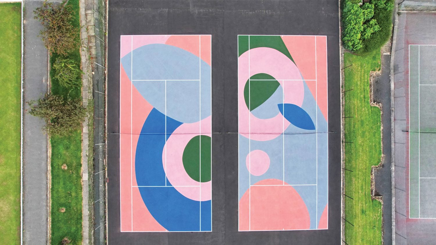 Artist Lois O’Hara Rejuvenates a Pair of Tennis Courts in Bradford, U.K ...