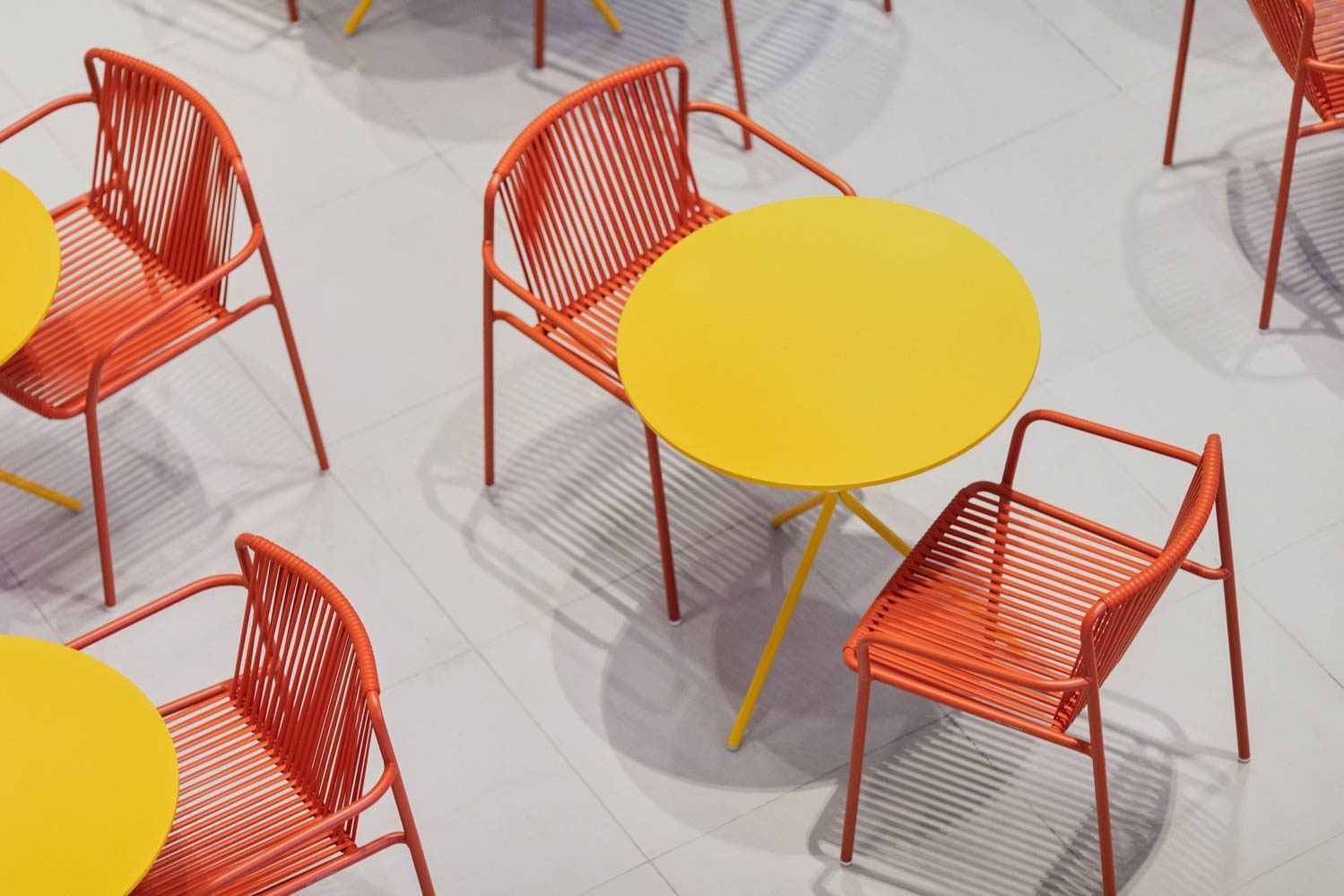 Blockstudio’s Colorful Briket Market Enlivens a Moscow Shopping Mall ...