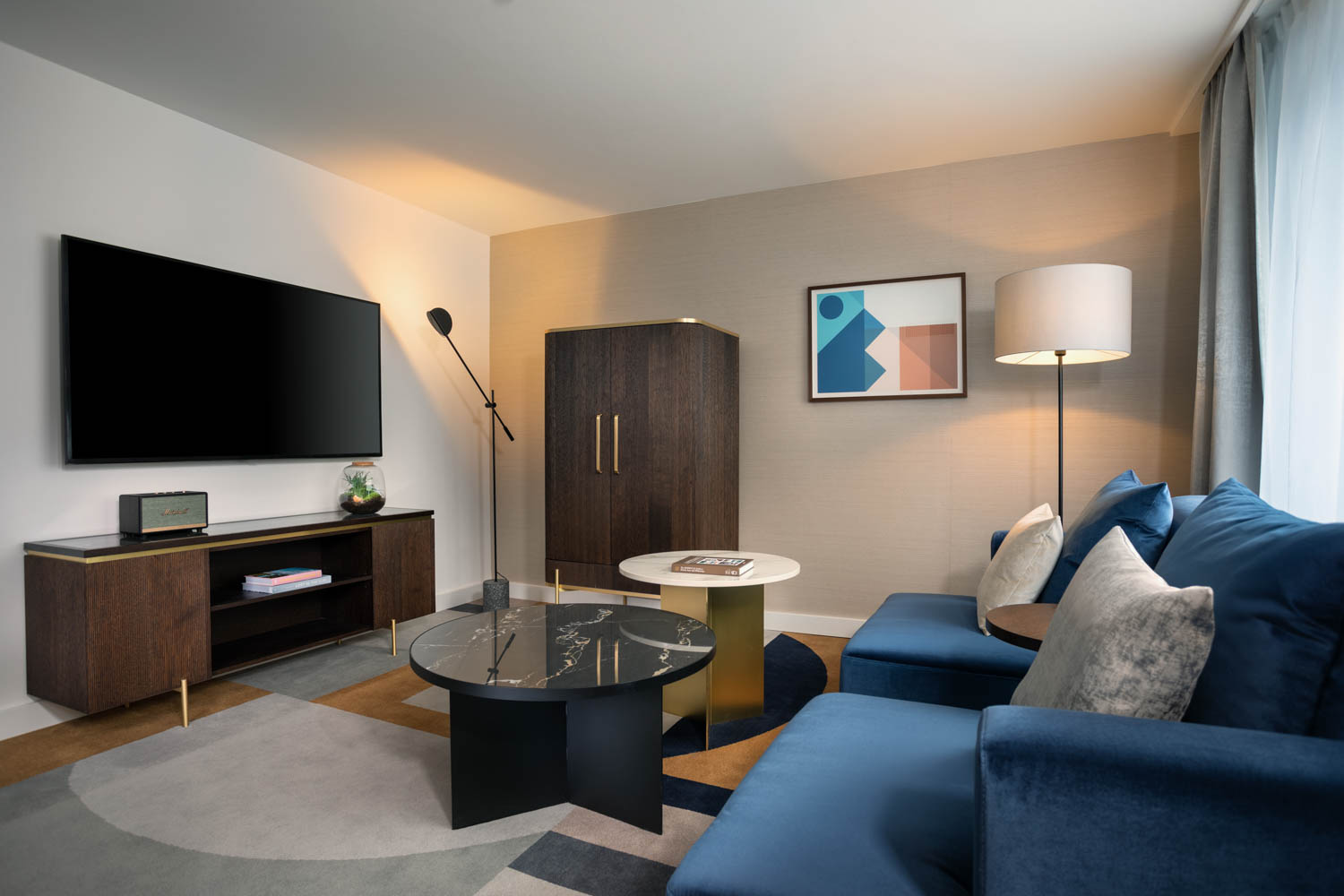 Carbone Interior Design Balances Art Deco and Modernist Influences at ...