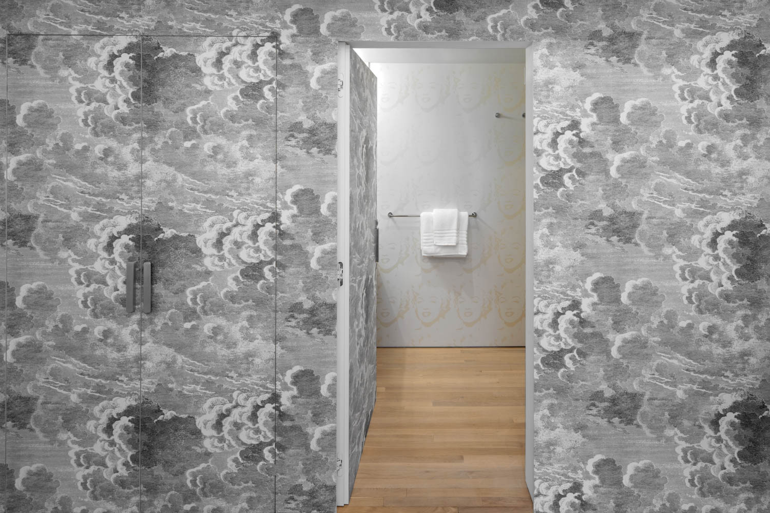 Verona Carpenter Architects Transforms a SoHo Loft into an Artful Home ...