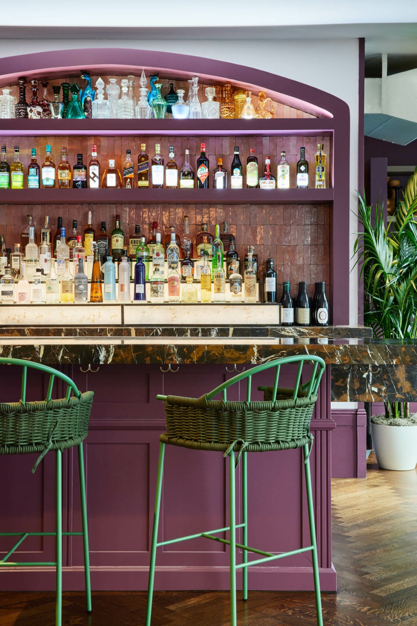 The Aster Member’s Club and Hotel Makes a Splash in Hollywood