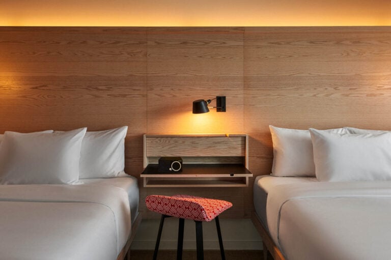 Radio Hotel Brightens a Manhattan Neighborhood - Interior Design