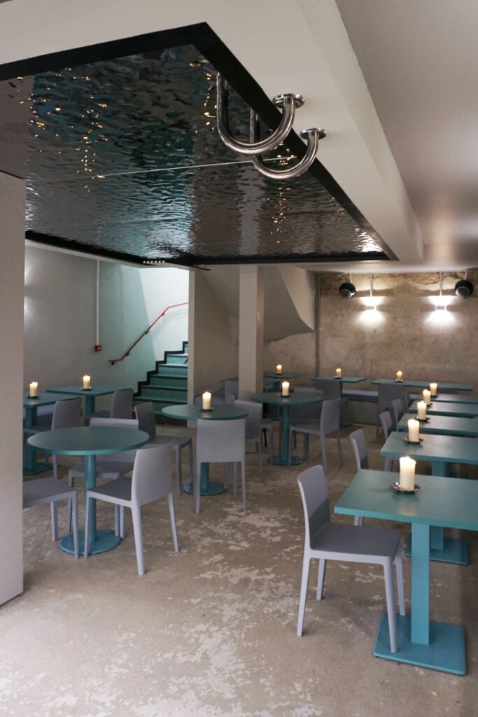 A Button Factory Transforms into a Retro-Inspired Diner