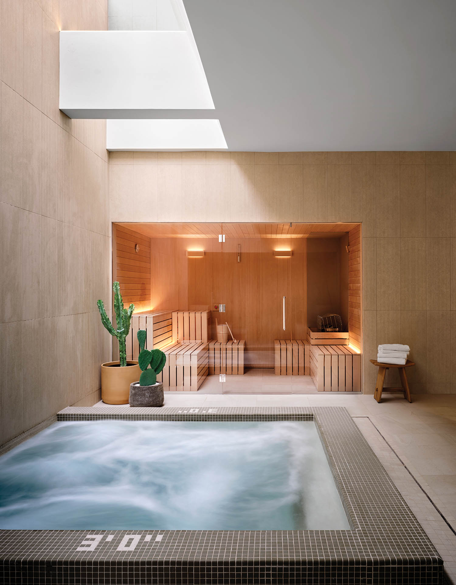 Unwind in this Updated Sedona Spa Surrounded by Red Rock