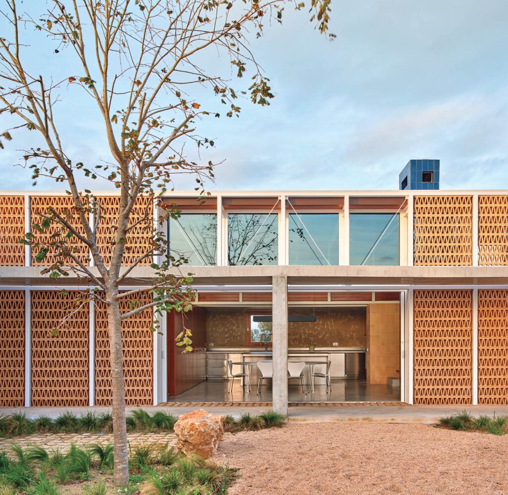 Stunning Global Homes That Invite The Outdoors In